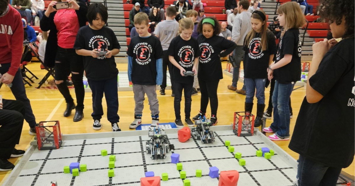 Grant Spotlight: Robotics Clubs - Washington Township Schools Foundation